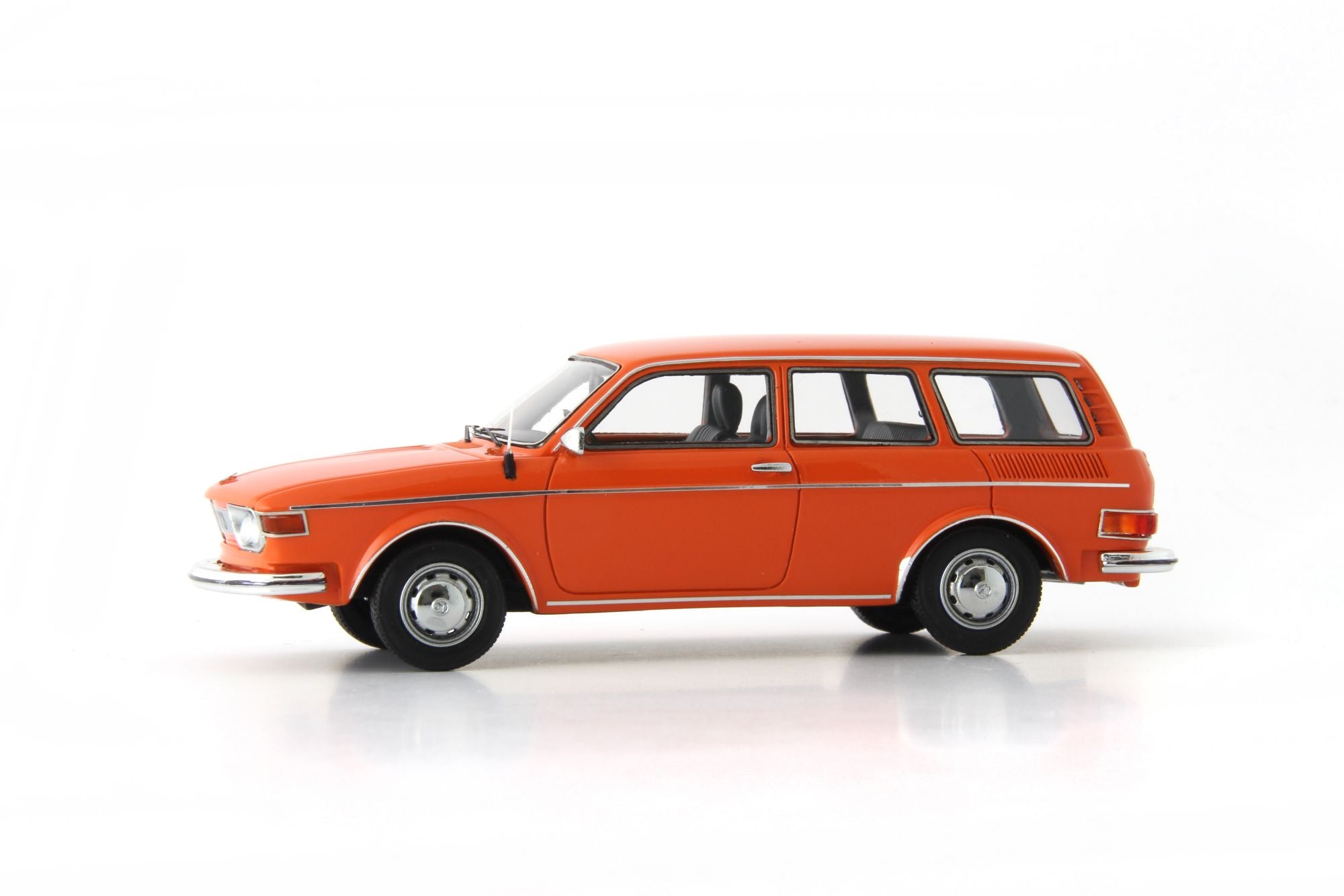 VW 412 Variant "Volkswagen Museum" 1973 - orange 1:43 – Thomas Langejürgen