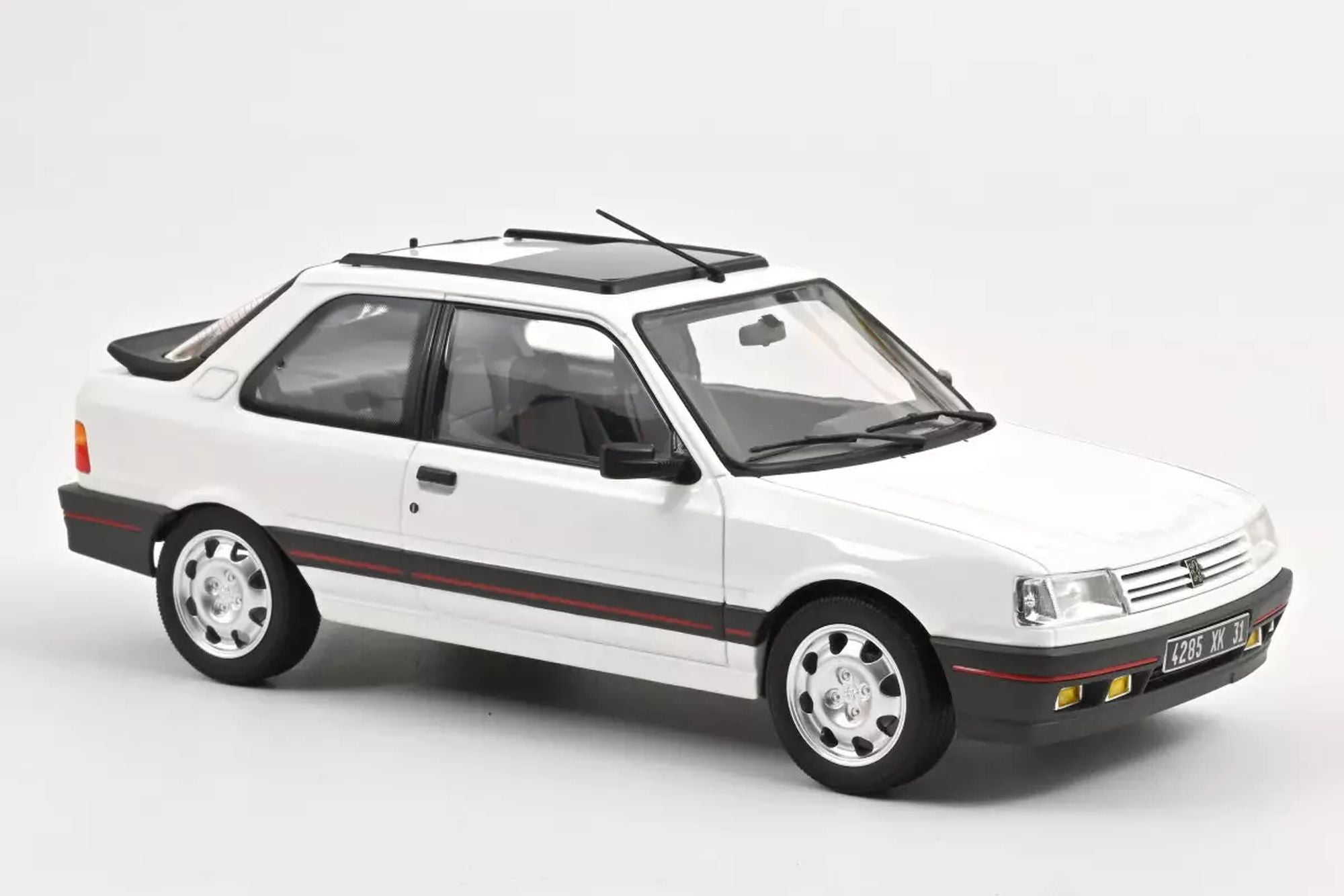 Peugeot 309 GTi 1987 - Meije white 1:18 – Thomas Langejürgen